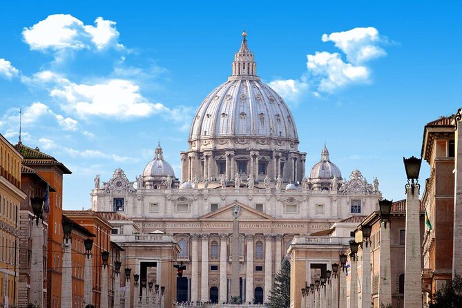 Tour of St Peter's Basilica with Dome Climb and Grottoes in a Small Group - Key Points