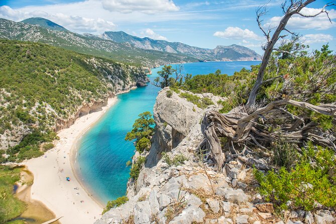 Trekking to Cala Luna the pearl of the Gulf of Orosei - Key Points