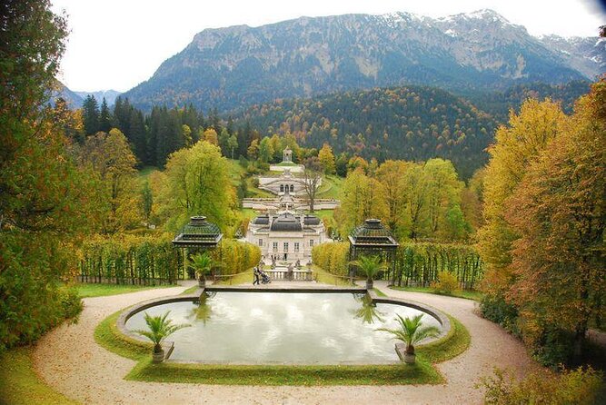 VIP Day Trip Neuschwanstein and Linderhof Castle from Munich - Key Points