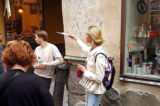 Walking Tour of Stockholm's Old Town, Gamla Stan - Key Points