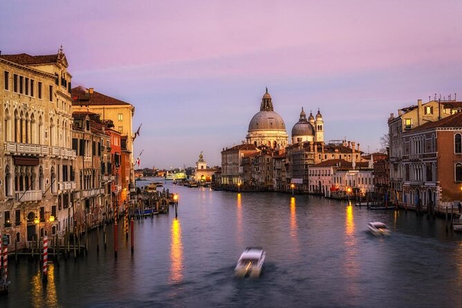 Watercolors in Venice: Painting Class with a Famous Artist - A Creative Break in Venice: Watercolors in Venice with a Local Artist