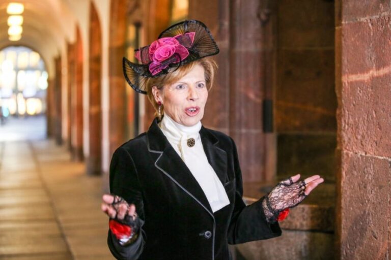 1.5-Hour Historical Tour of Leipzig with Costumed Guide - In-Depth Breakdown of the Tour