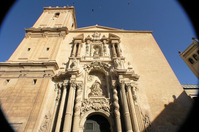 1.5 hour private tour of the Basilica of Santa Maria - Practical Details and Value
