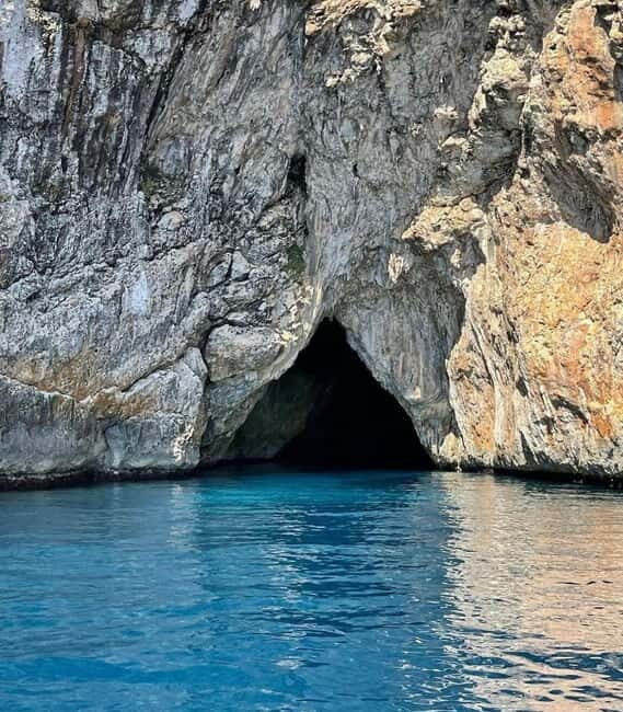 1-hour boat excursion to discover the caves of Salento - Why This Tour Offers Great Value