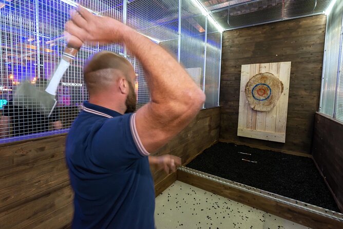 1 hour Private Axe Throwing Experience in Eastbourne - An Honest Take on the Experience