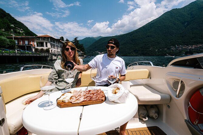1 Hour Private Cruise on Lake Como Motoscafo Cranchi - Why This Experience Works Well