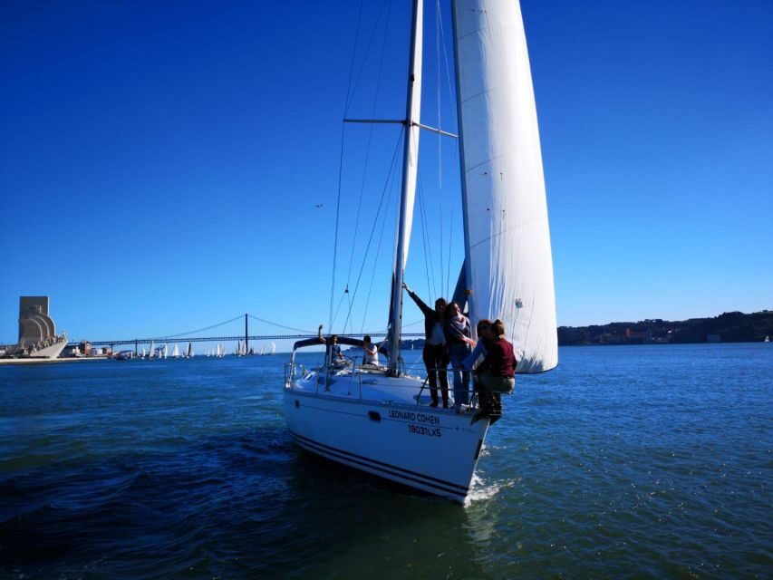 1 Hour Private - Lisbon: Sailing Tour With Wine and History - A Detailed Breakdown of the Experience