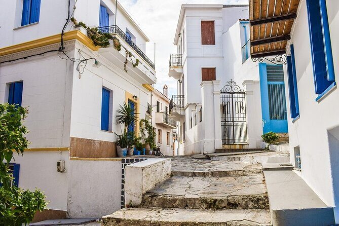 10 Day Private Tour Milos, Naxos and Santorini - Transportation and Accommodation