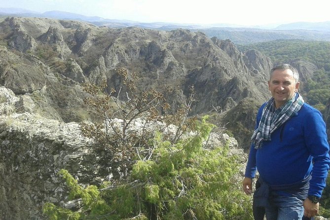 1 day hiking in Birtvisi Canyon from Tbilisi - How the Tour Starts: From Tbilisi to the Canyons