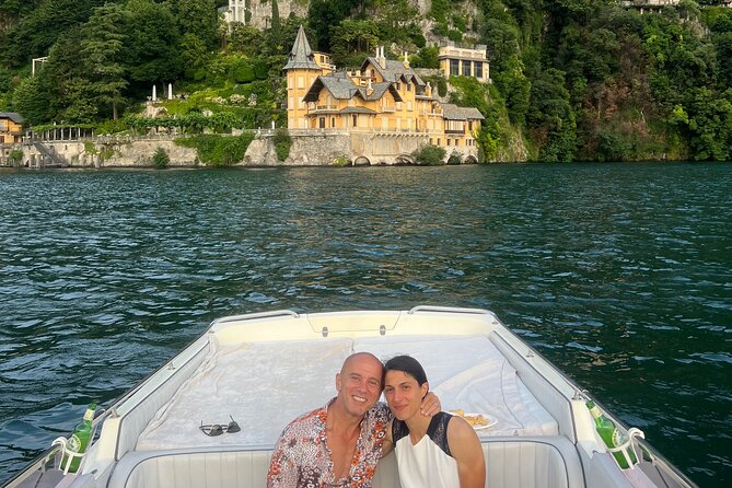 1 hour on a private boat on Lake Como with captain - The Lake Como Boat Tour: An In-Depth Look