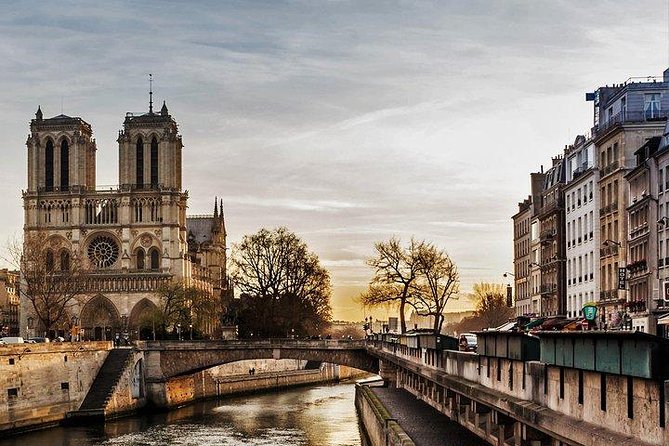 #1 Paris City Center | 100% Satisfaction Guaranteed! | 12ppl Max - In-Depth Look at the Paris City Center Walking Tour