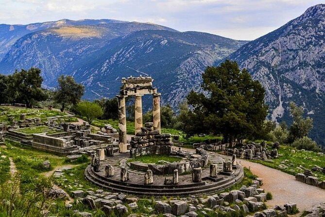 2 Days Peloponnese Tour : Ancient Olympia - Corinth, Mycenae Nafplio Epidaurus - The Itinerary in Detail: What You Can Expect
