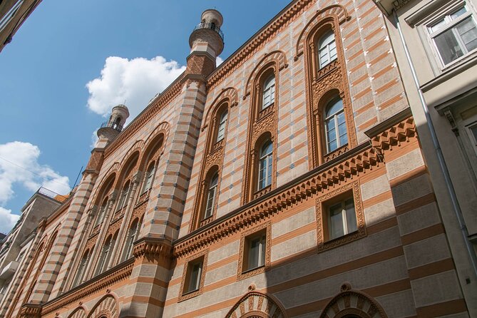 2-Hour Jewish Quarter Walking Tour in Budapest with Historian - Who Should Consider This Tour?