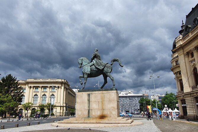 2 Hours Private Walking Tour in Bucharest City - Exploring the Itinerary in Detail