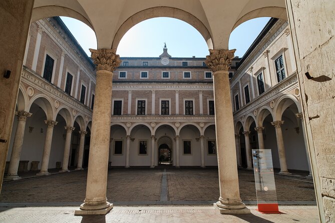 2hours Walking Tour of Urbino, Capital of Le Marche Renaissance - A Closer Look at the Urbino Walking Tour