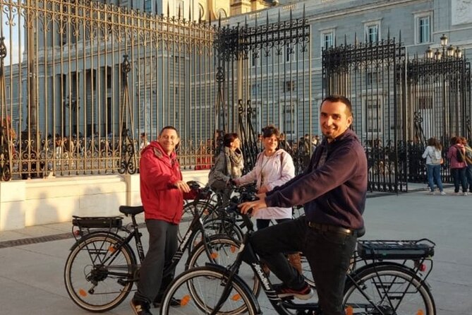 3-Hour Private Tour of Madrid by Bike - A Closer Look at the Itinerary