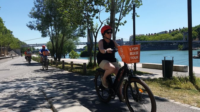 3h - Electric Bike Tour of Lyon with a Local Guide - A Detailed Breakdown of the Itinerary
