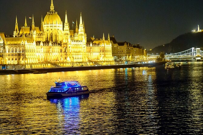 4 course Dinner Cruise with Piano Show - Exploring the Itinerary and What to Expect