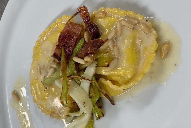 4 - Courses Dinner Interactive Cooking Lesson In Florence - Who Is This Experience Best Suited For?