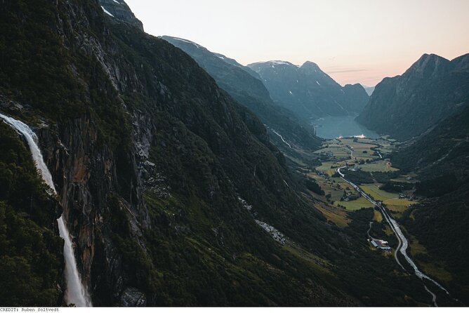 4 Hour Briksdal Glacier Tour in Briksdalsbreen Oldedalen - Who Is This Tour Best For?