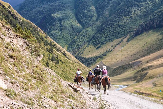 5-Day Horse Riding Tour in Caucasus - Key Points