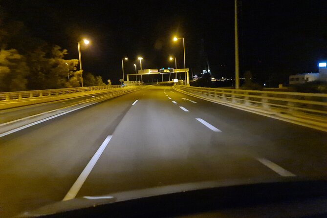 Airport-Piraeus Economy - The Booking Experience