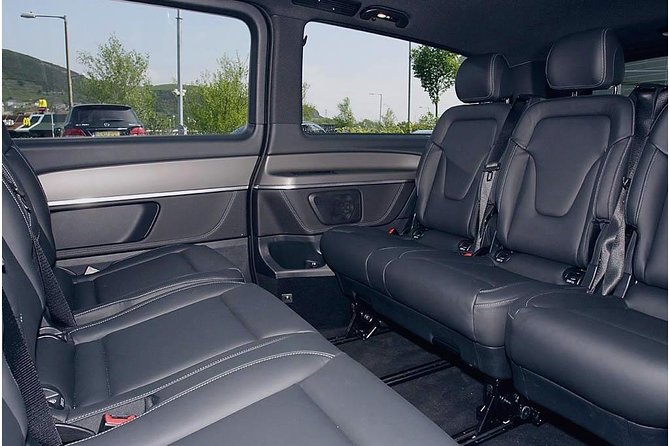 Airport Transfer: Airport FRA to Frankfurt by Luxury Van - Meeting Points and Flexibility
