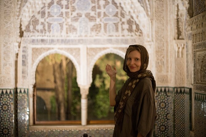 Alhambra Day or Night Private Tour - An In-Depth Look at the Alhambra Private Tour Experience