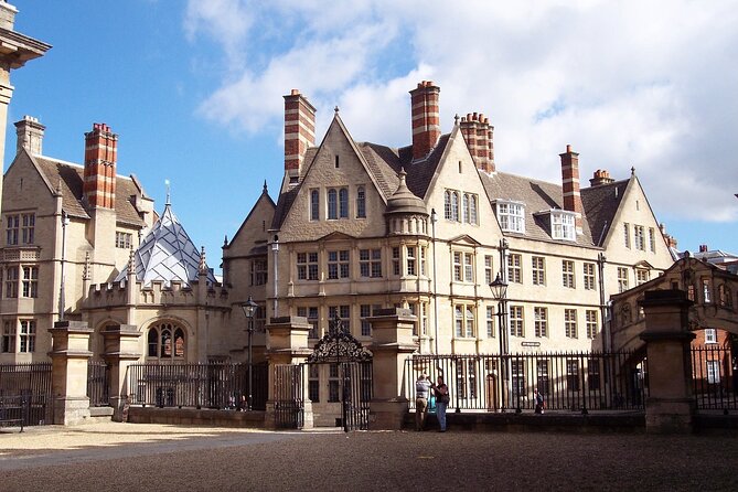 All Inclusive Full Day Private Tour in Oxford and Cotswold - The Itinerary in Detail: What to Expect