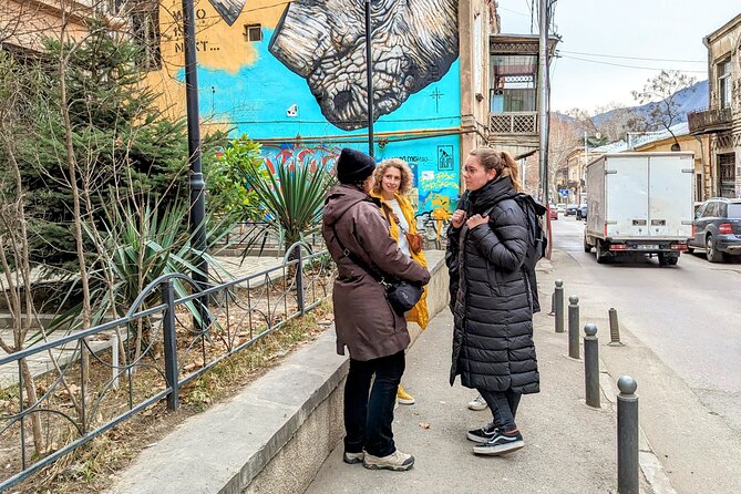 Alternative walking tour New Tiflis and backstreets - Key Points