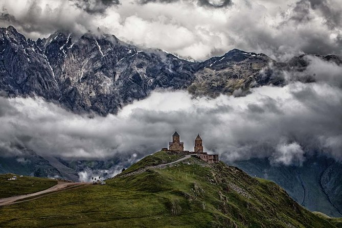 Amazing Day Trip Gudauri & Kazbegi With Lunch at Rooms Hotel from Tbilisi - The Itinerary in Detail: What to Expect