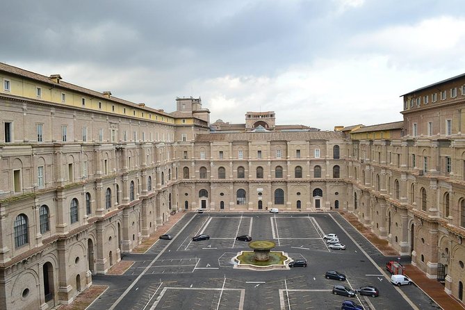 Amazing Full Guided Tour of the Vatican - A Closer Look at the Tour Experience