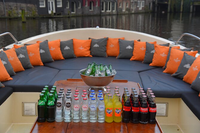 Amsterdam Private Boat Trip With Skipper, Burger and Beers - The Experience: A Closer Look at the Itinerary and What to Expect