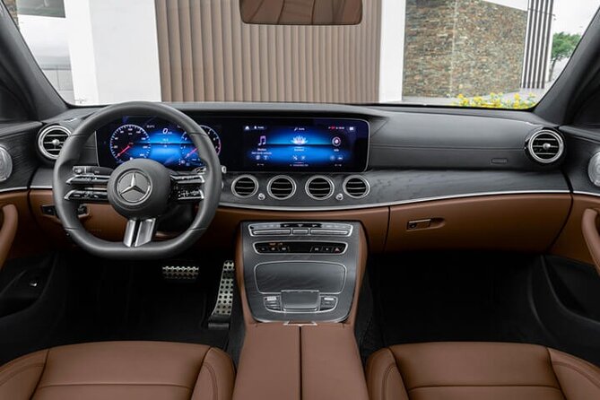 Amsterdam Train Station Arrival Private Transfer to Amsterdam City in Business Car - The Detailed Itinerary and What to Expect