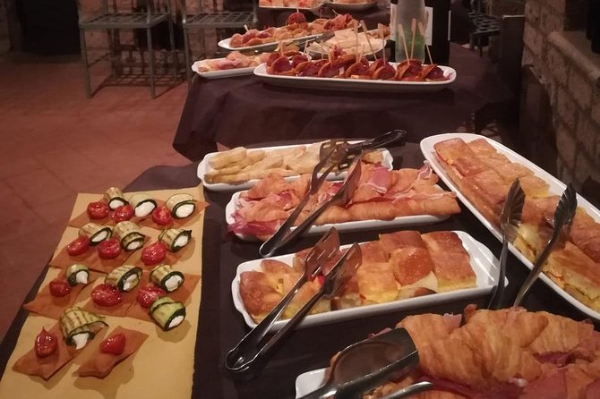 Aperitif in the famous underground caves of Orvieto - An Overview of the Experience