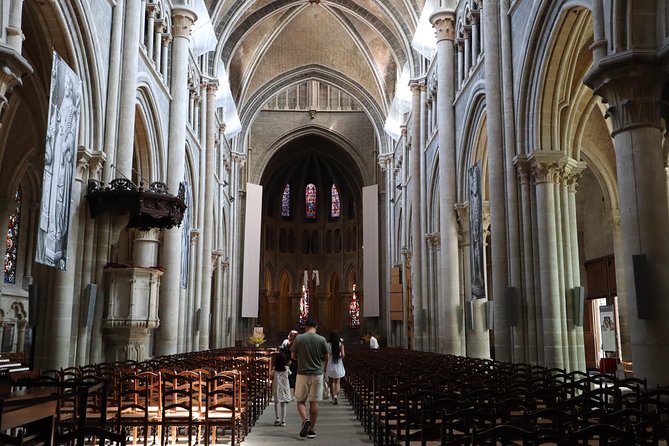 Architectural Lausanne: Private Tour with a Local Expert - Discovering Key Landmarks and Views