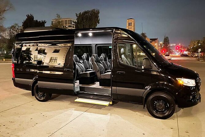 Arrival Private Transfer Amsterdam Airport to Amsterdam City Center by Minibus - Why Choose This Airport Transfer?
