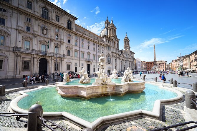 Arrival Transfer: Fiumicino Airport FCO to Rome by Luxury Car - The vehicle and journey