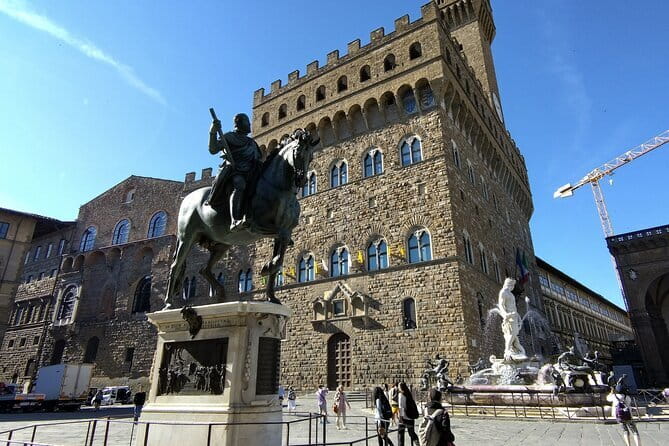 Art, Medicis and Renaissance. Explore Florence with Vincenzo - A Walk Through Florence’s Top Sights