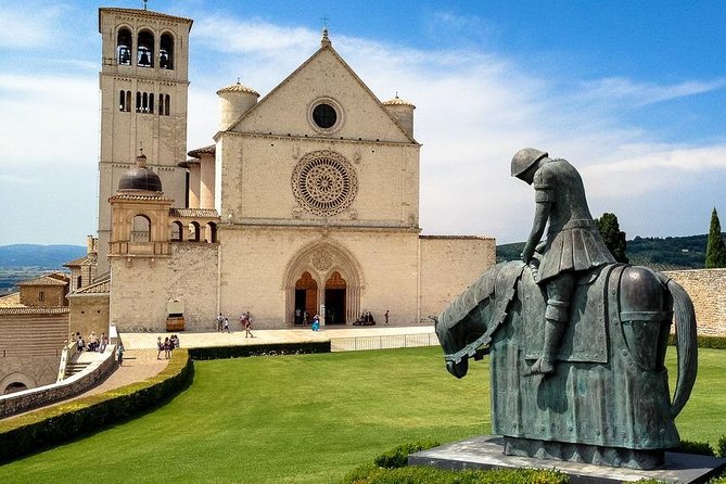 Assisi Private Walking Tour including St. Francis Basilica - Exploring Assisi with a Private Guide