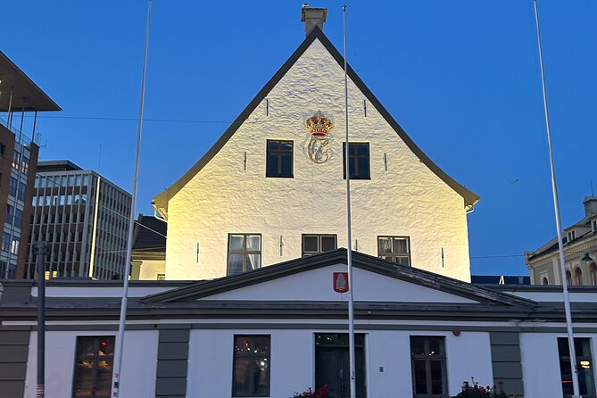 Audio Walking Tour in Bergen Famous Ghosts Location - Key Points