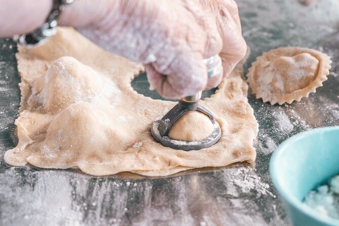 Authentic Pasta Cooking Class in Sorrento with Wine - A Taste of Italy in Sorrento: What to Expect