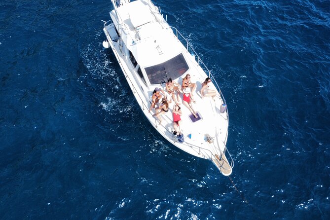 Bachelorette party, boat party in Salerno with aperitif and tapas - Exploring the Experience in Detail