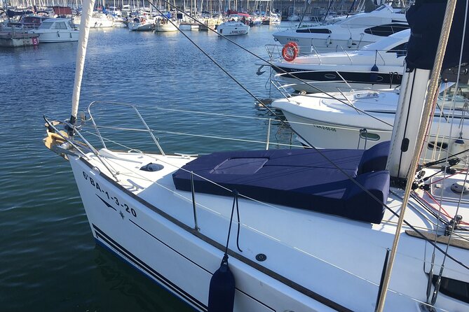Barcelona 1-hour Boat Trip with Cava and Snacks - Why This Boat Trip Stands Out in Barcelona
