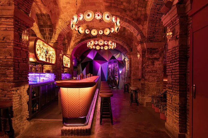 Barcelona: Speakeasy Bar Crawl with Free Drinks & VIP Nightclub - Discovering Barcelona’s Hidden Nightlife