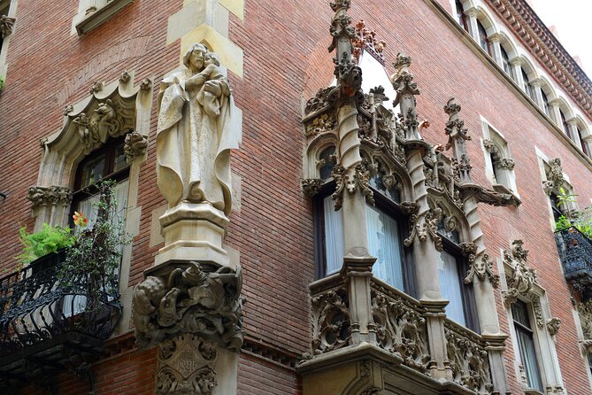 Barcelona's charming El Born neighbourhood - Private Live Virtual Experience - What We Think About the Experience