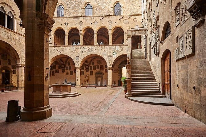 BARGELLO Museum, Glories of Renaissance, Michelangelo and Donatello - Key Points