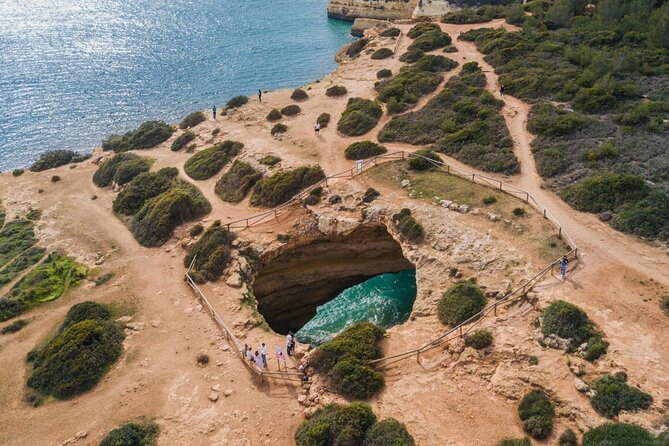 Benagil Coast Tour and Medieval Silves Castle - Key Points
