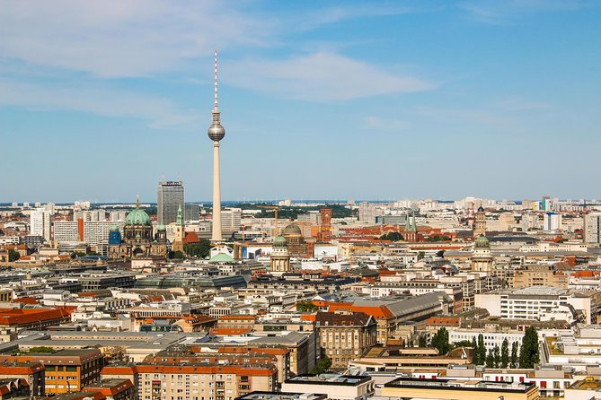 Berlin Famous Landmarks PhotoWalks Tour - A Deep Dive Into the Berlin Landmarks PhotoWalks Tour