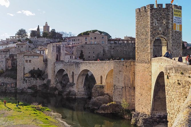 Besalú, Banyoles Lake & Volcanic Castellfollit from Girona - Why This Tour Stands Out